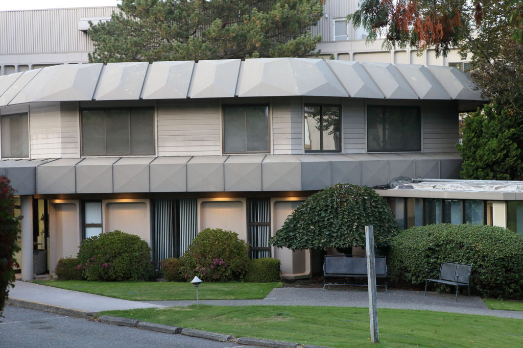 Twin Peaks Location - Calhoun Memorial Hospital Exterior | TWIN PEAKS BLOG
