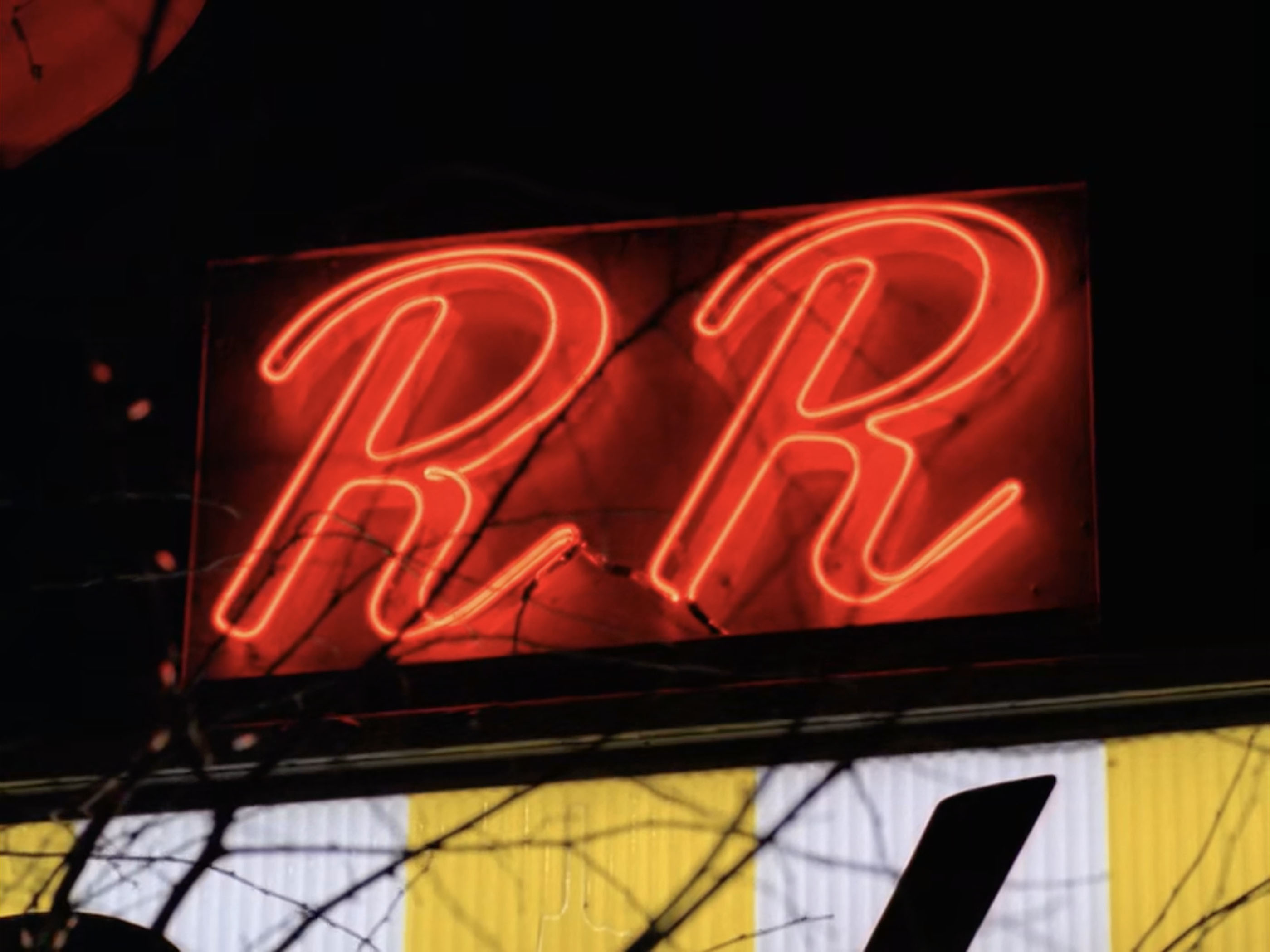 Setting The Stage Signs And Logos In Twin Peaks Twin Peaks Blog